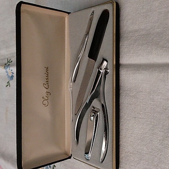 Oleg Cassini | Grooming | Oleg Cassini Vintage 4 Pc Gift Set In Brown Fabric Gift Box With Gold ...